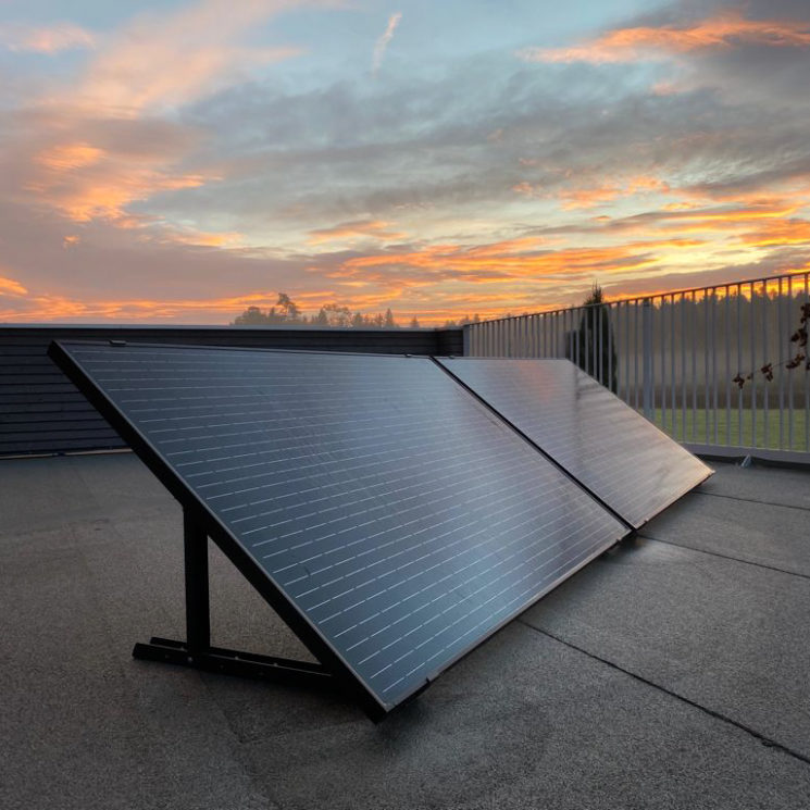 Plug In Solar Starter Kit 300W, Plug and Play Solarpanel für Balkon